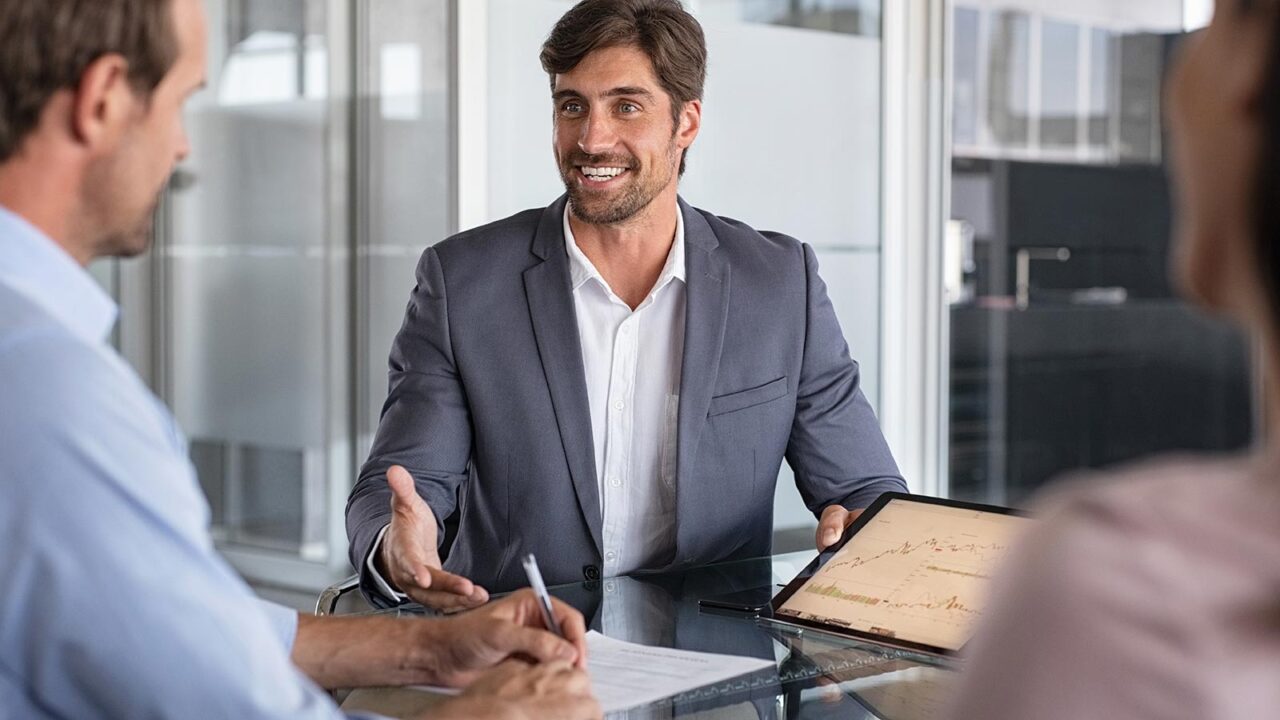 How to Find a Benefits Broker Who's Right For You - Ameritas